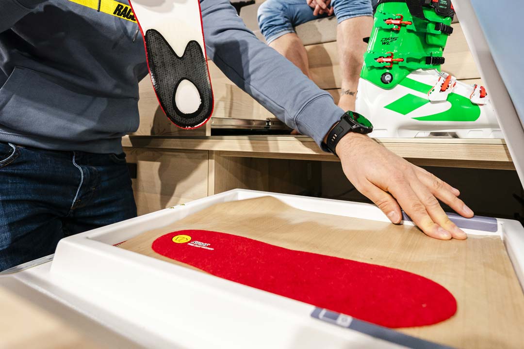 Custom technology: the art of the custom insole | Therm-ic.com – Sidas CH